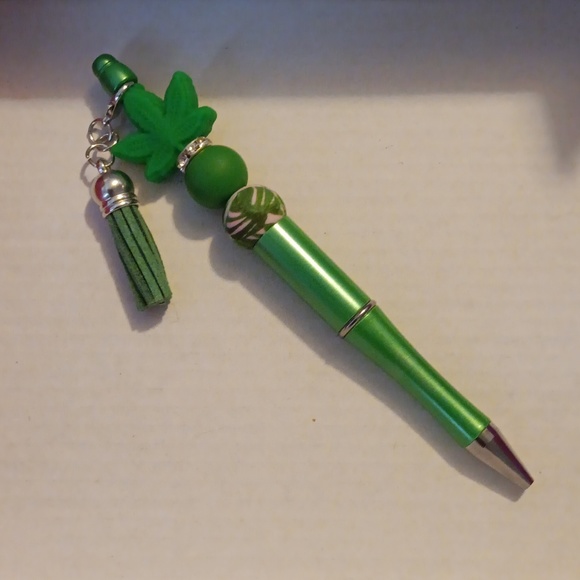 Office | Leaf Pen | Poshmark